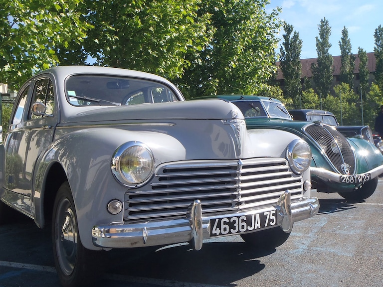 LE LION PEUGEOT : HISTOIRE D’UN SYMBOLE