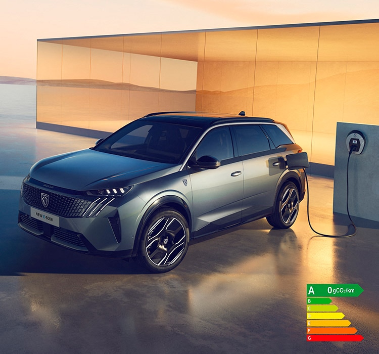 Nouveau Peugeot E-5008 | Grand SUV électrique 7 places nouvelle génération | 100% Électrique ...