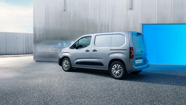 Peugeot Partner | le fourgon utilitaire essence ou Diesel|Jusqu'à 5 places