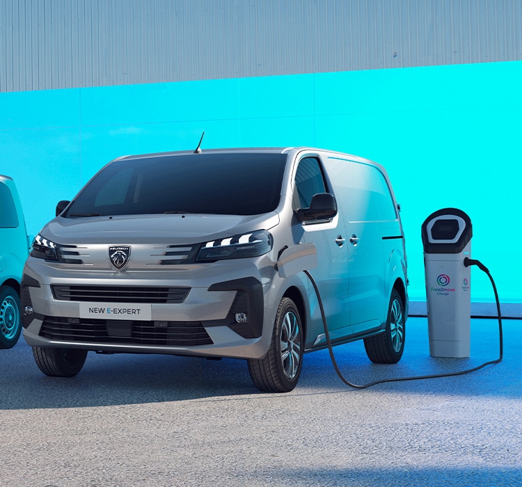 Gamme de véhicules utilitaires PEUGEOT pour les professionnels